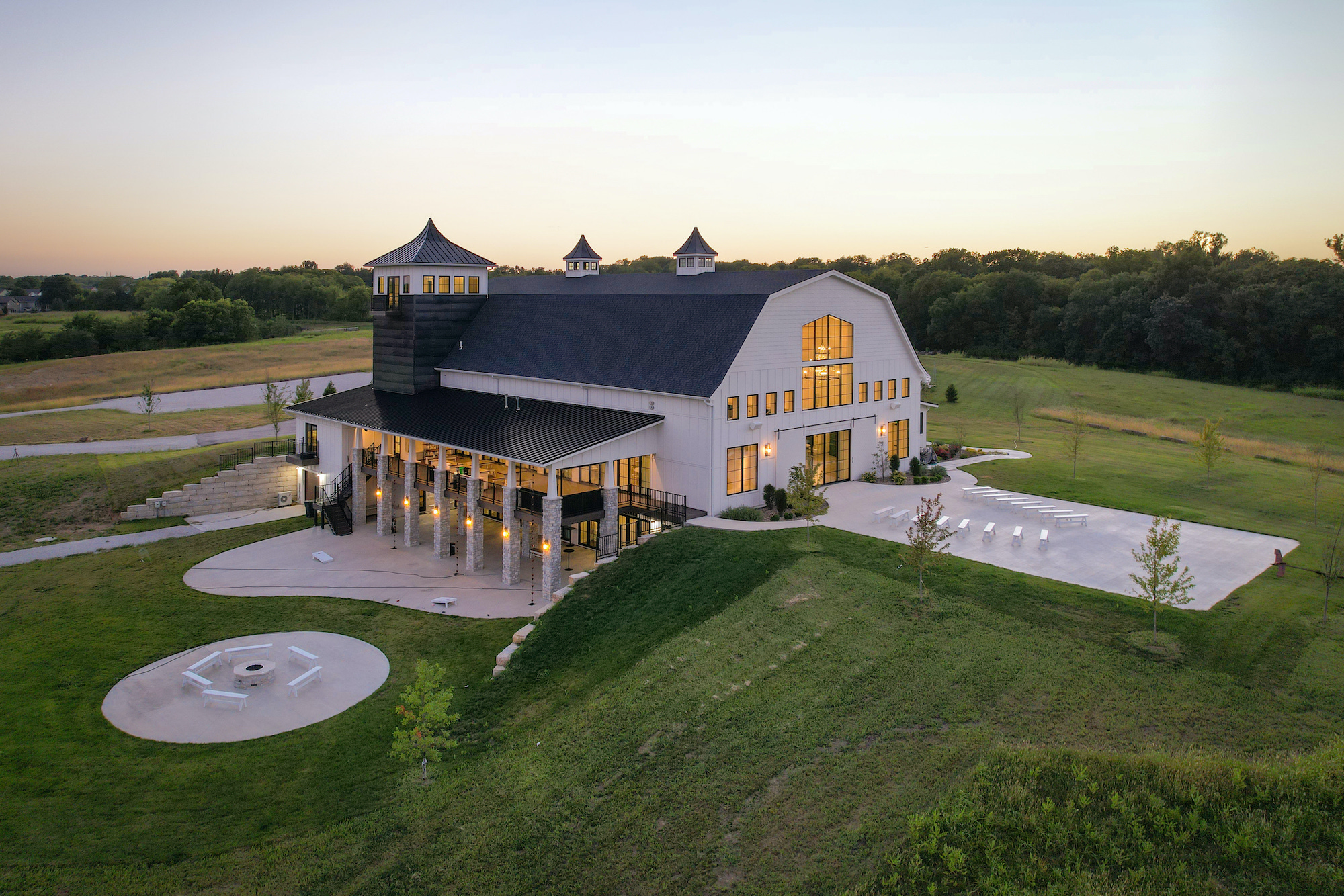 White Iron Ridge: Making a Grand Entrance | TAJ Flooring